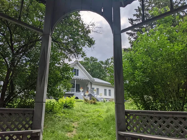 Fotos de Sadyba, Imagens de Sadyba sem royalties | Depositphotos