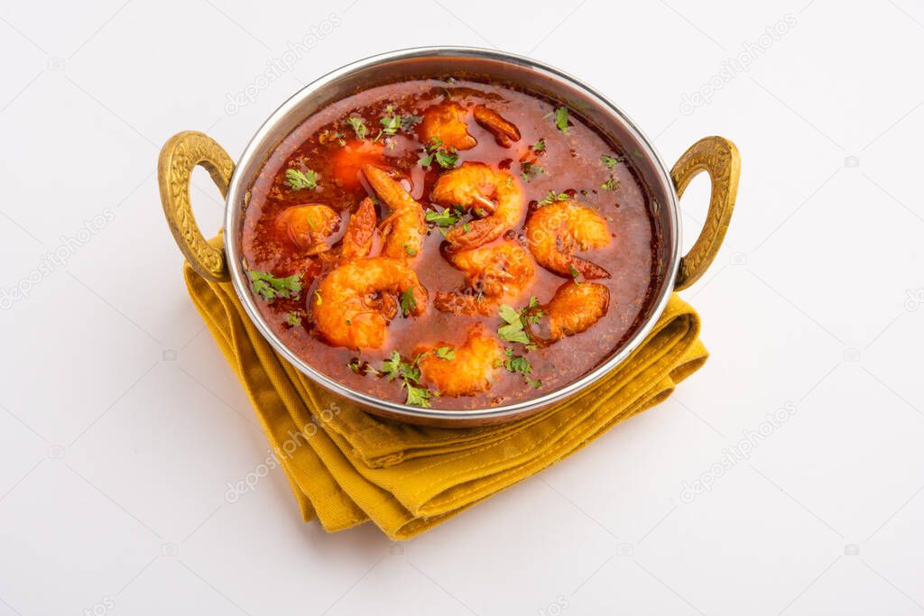 Langostinos o camarones curry o zinga masala también conocido como ...