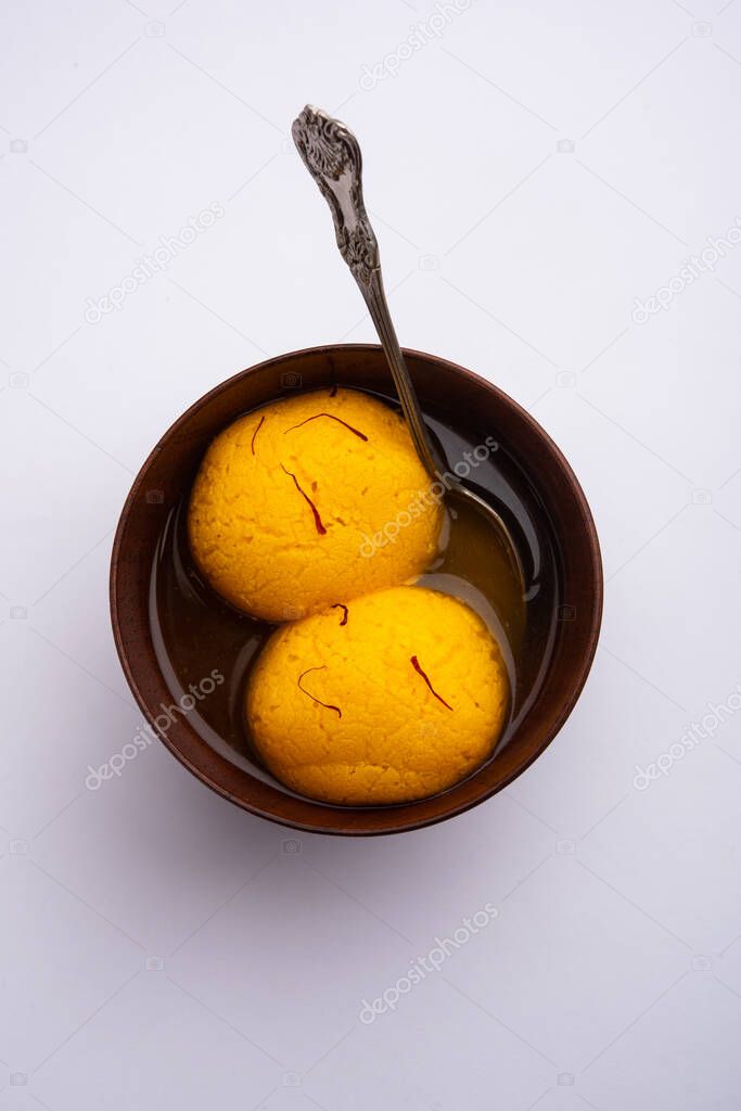 Rajbhog es un plato dulce tradicional bengal hecho con paneer o chena y aromatizado con azafr n ...