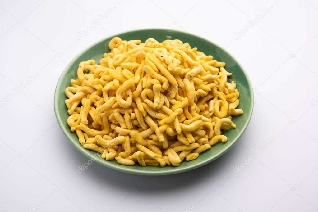 Pepper Sev mota shev, bocadillos del sur de la India que consisten en ...