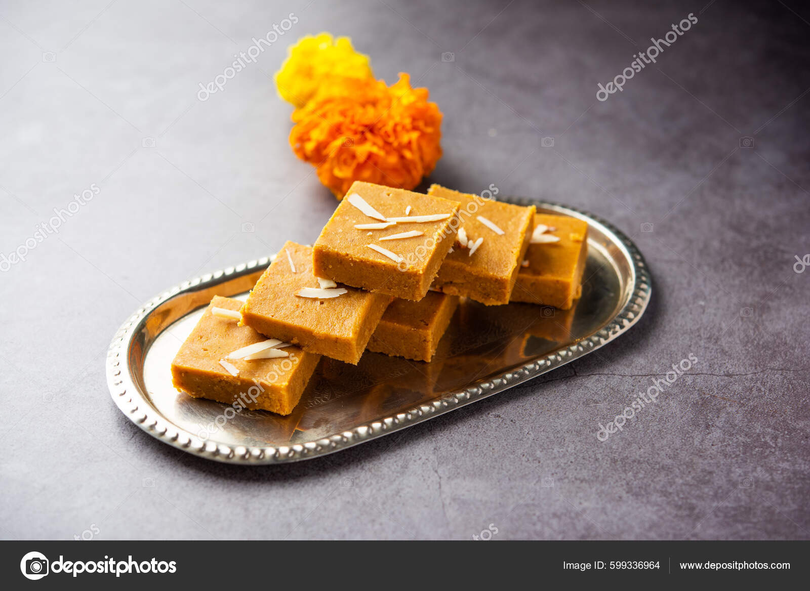 Manzare Barfi