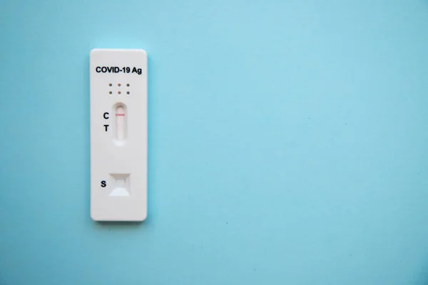 Kit de pruebas para la enfermedad viral COVID-19 2024