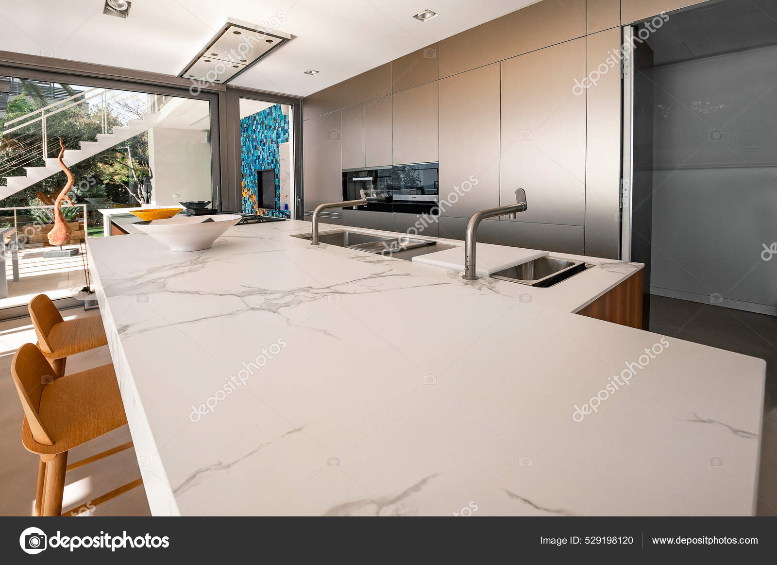 Cocina Moderna Lujo Con Encimera Mármol Fregadero Cocina Moderna ...