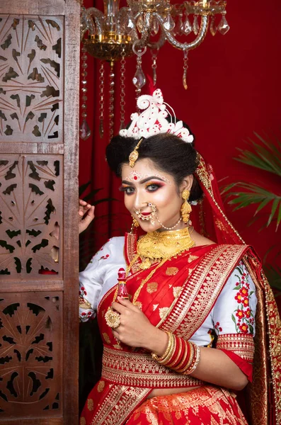 Bengali bride Stock Photos, Royalty Free Bengali bride Images ...
