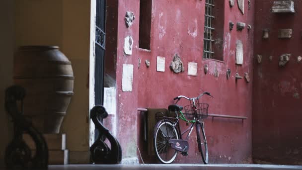 Medium Shot Alley Way Buildings People Walking Frame — Stock Video ...