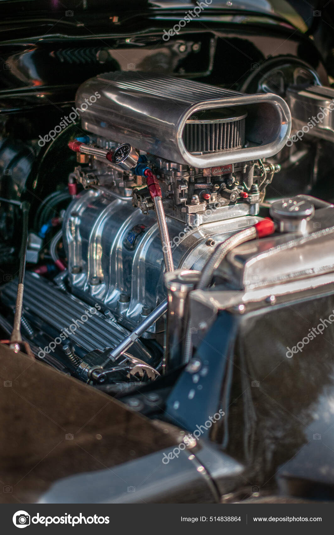 V8 Supercharged Engine