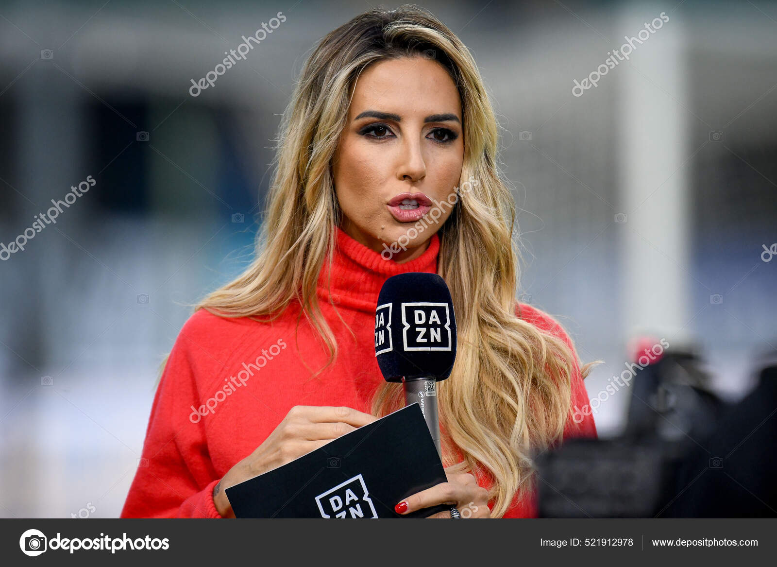 Giorgia Rossi Journalist Television Presenter Dazn Italia Italian ...