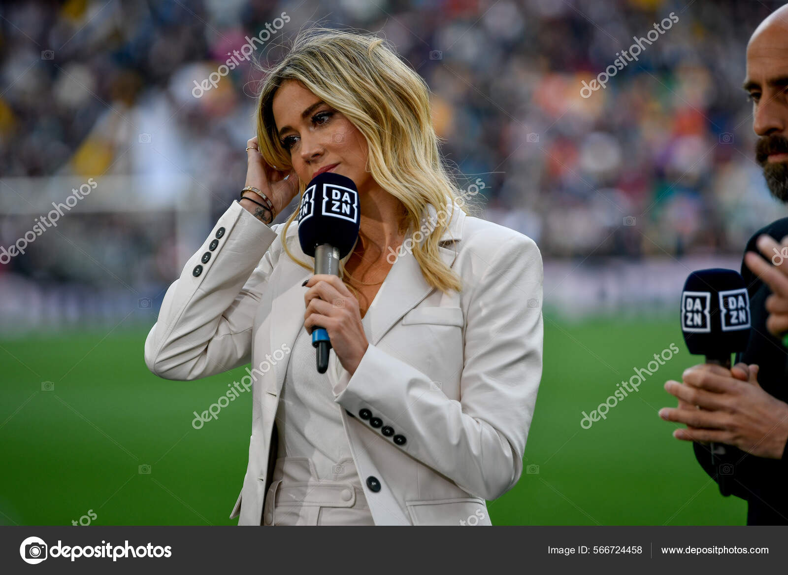 Diletta Leotta Journalist Presenter Dazn Italia Italian Soccer Serie ...
