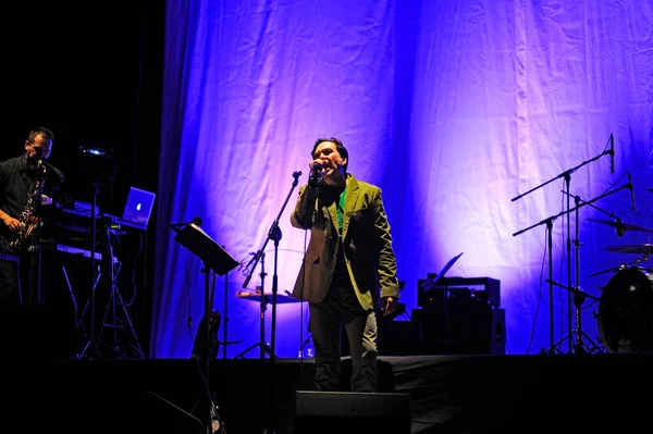 La fm en vivo bogotá Stock Photos, Royalty Free La fm en vivo bogotá ...