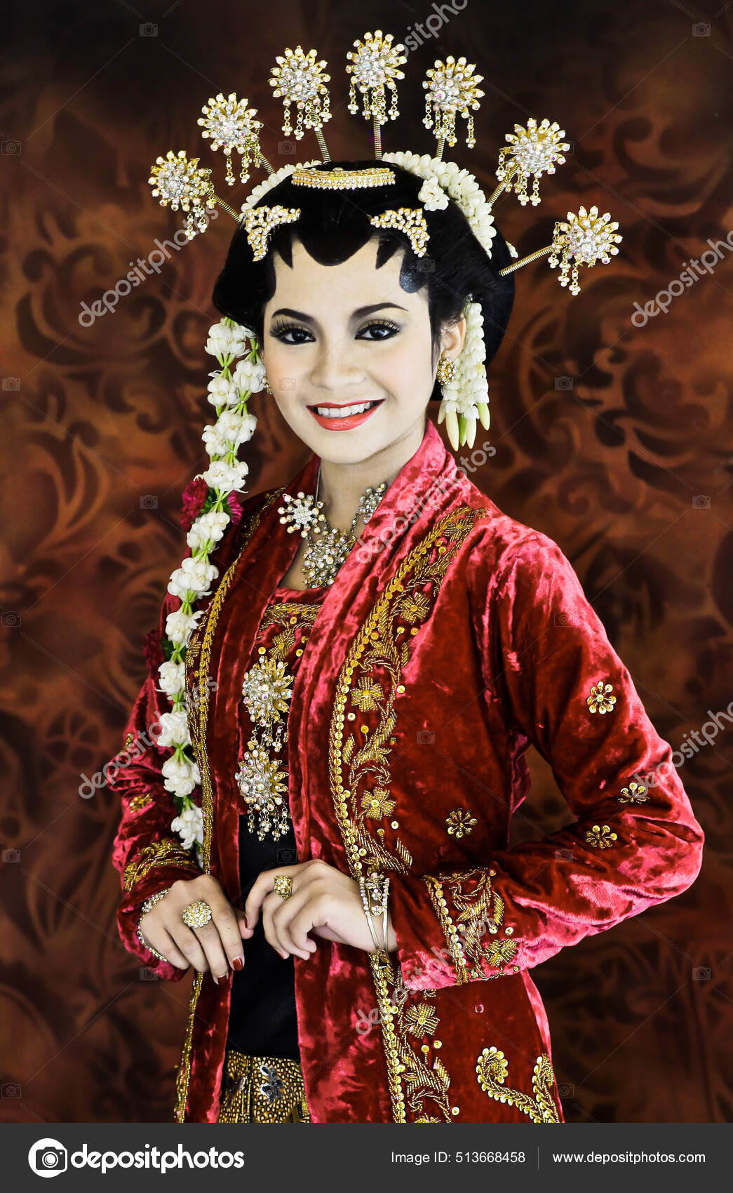 Very Elegant Javanese Bride Disturbs Minds All Men Who Look — Stock ...