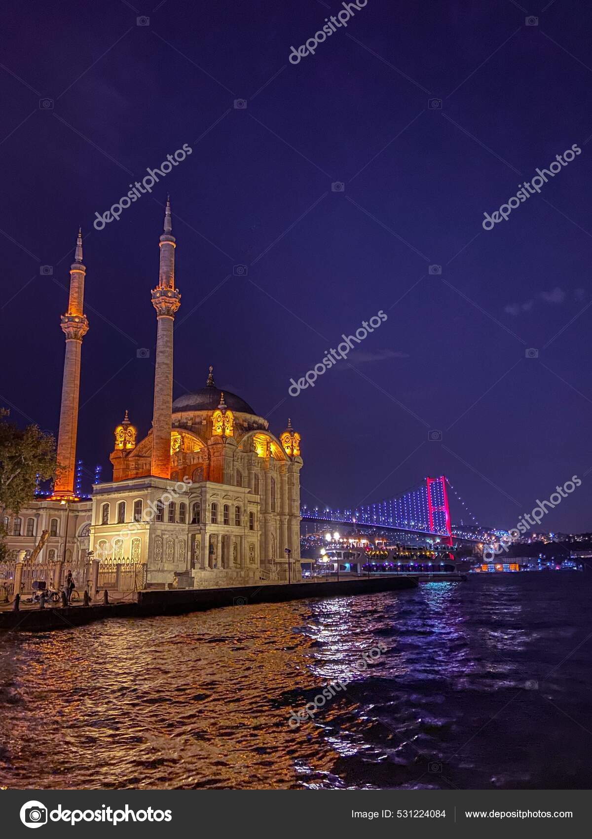 Istanbul Turquía Bosfor Ortakoy: fotografía de stock © _nur_i ...