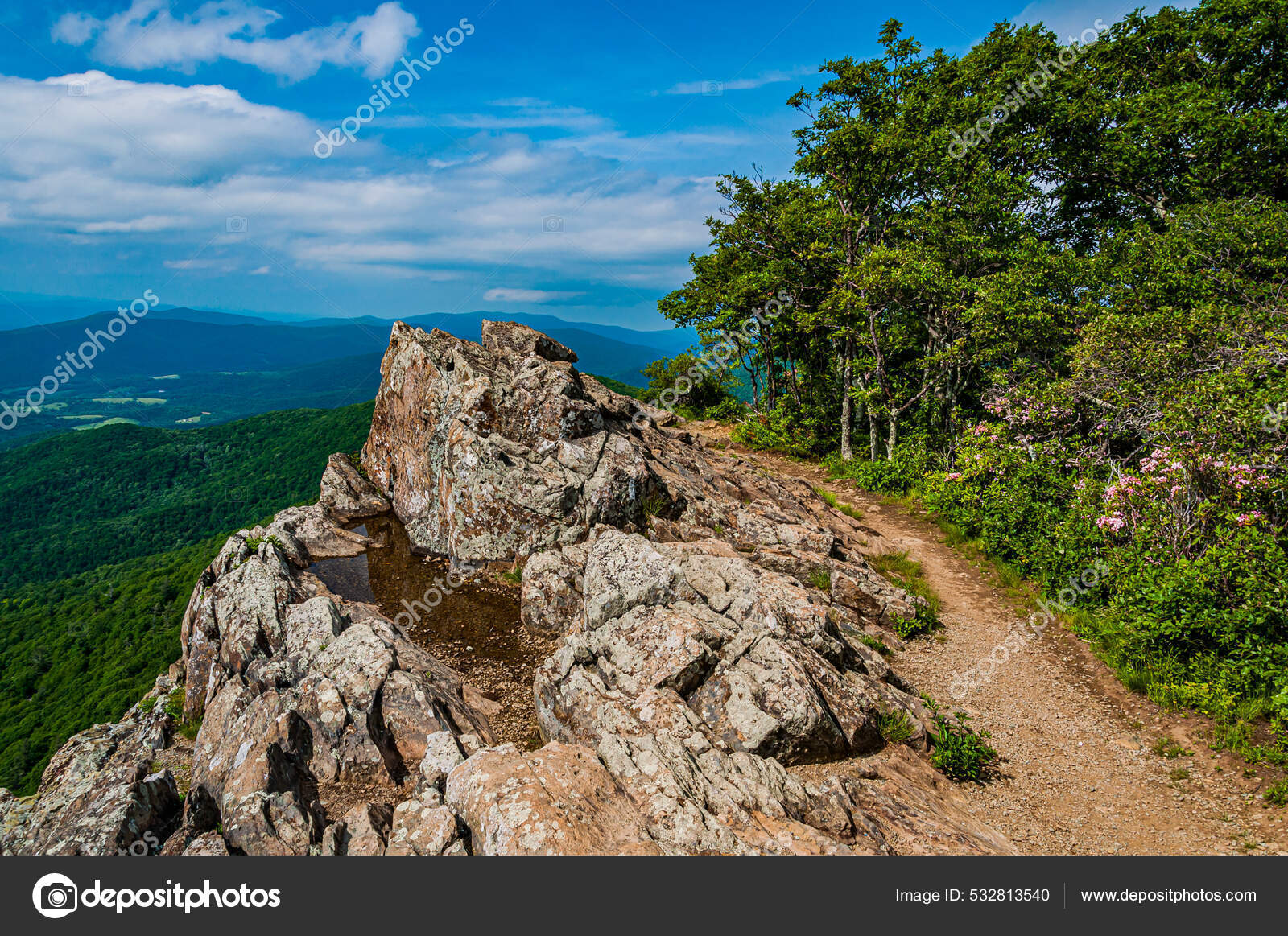 Little Stony Man Cliffs Trail Shenandoah National Park Virginia Usa ...