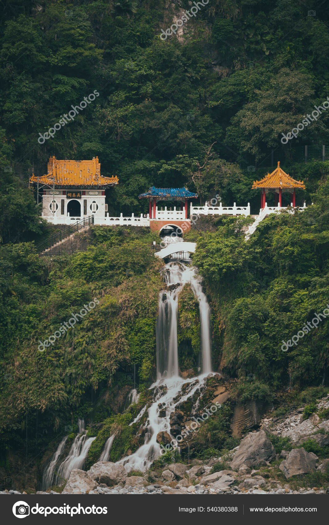 Changchun Temple Eternal Spring Shrine Waterfall Taroko National Park ...
