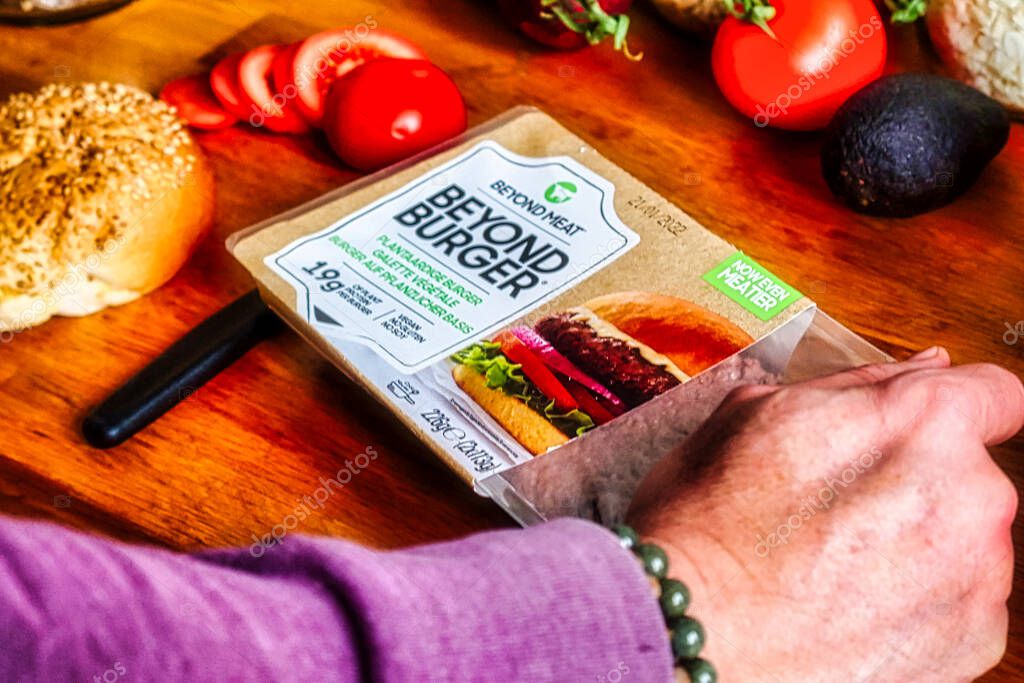 La Haya, Países Bajos - 15 de enero de 2022: carne falsa de la marca ...