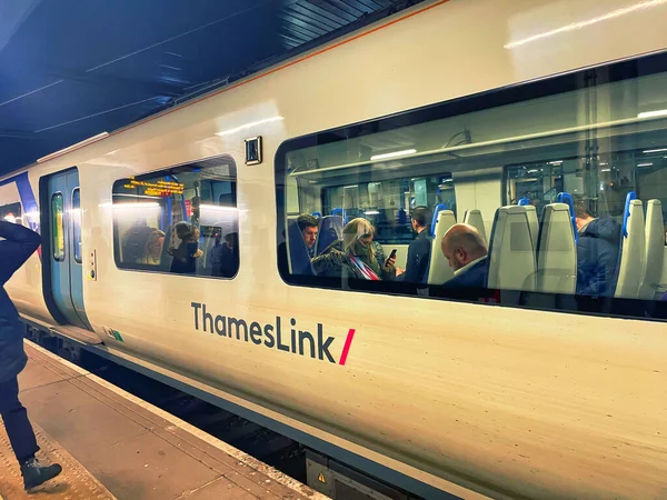 Thameslink Stock Photos, Royalty Free Thameslink Images | Depositphotos
