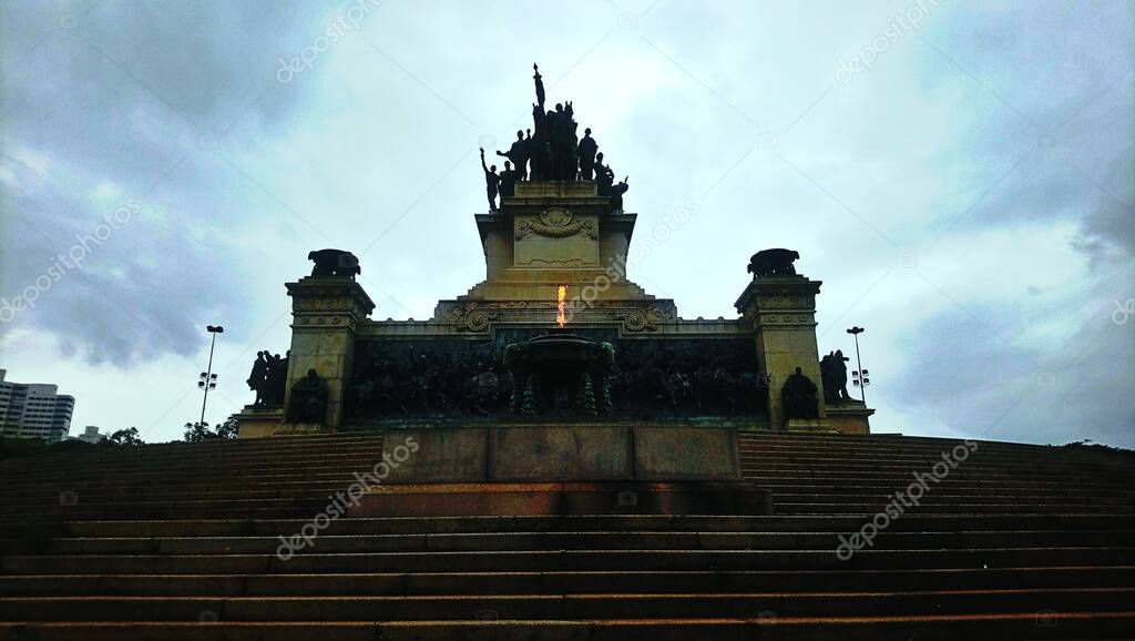 Monumento a la Independencia de Brasil, también llamado Monumento do ...