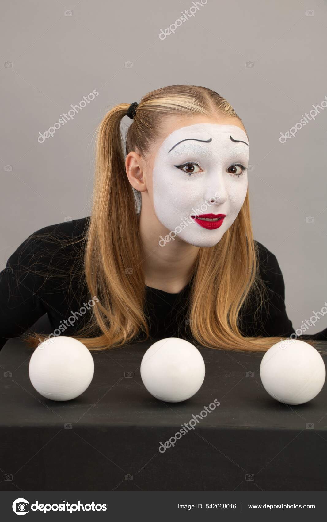 Mime Artist Black Cube Juggling Balls Circus Clown Woman Gray Stock ...