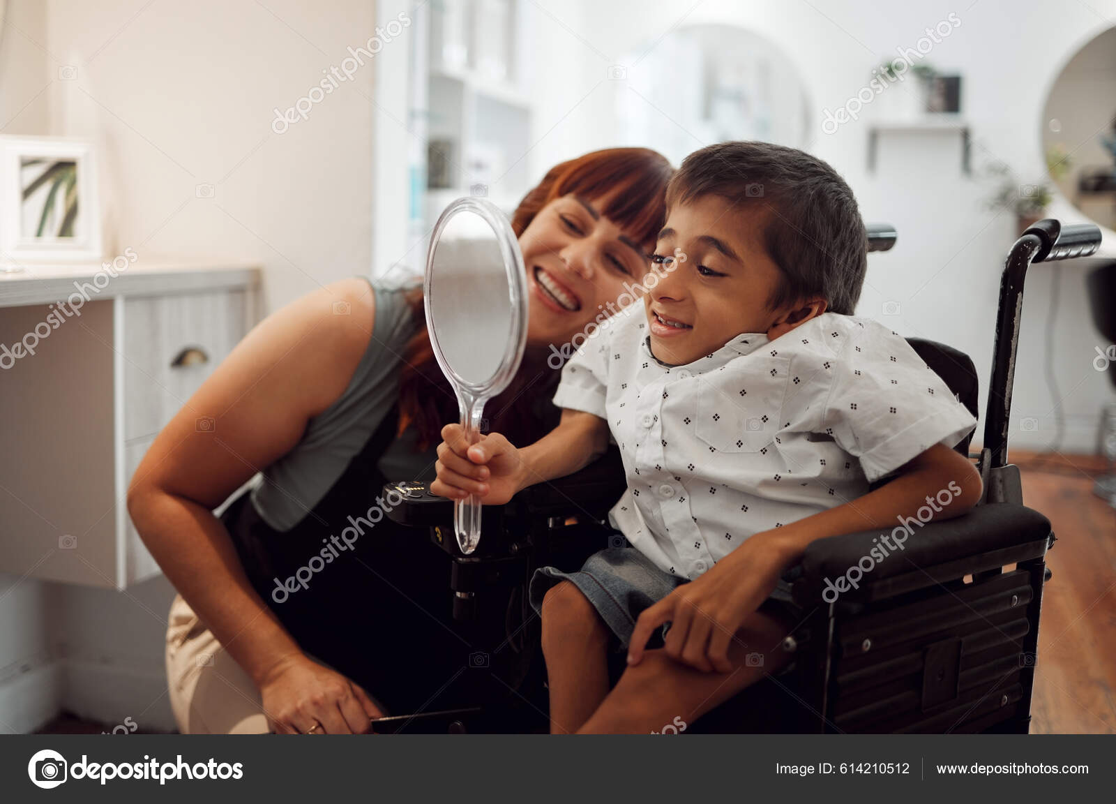 Woman Child Disability Mirror Salon Self Love Happy Service Barber ...