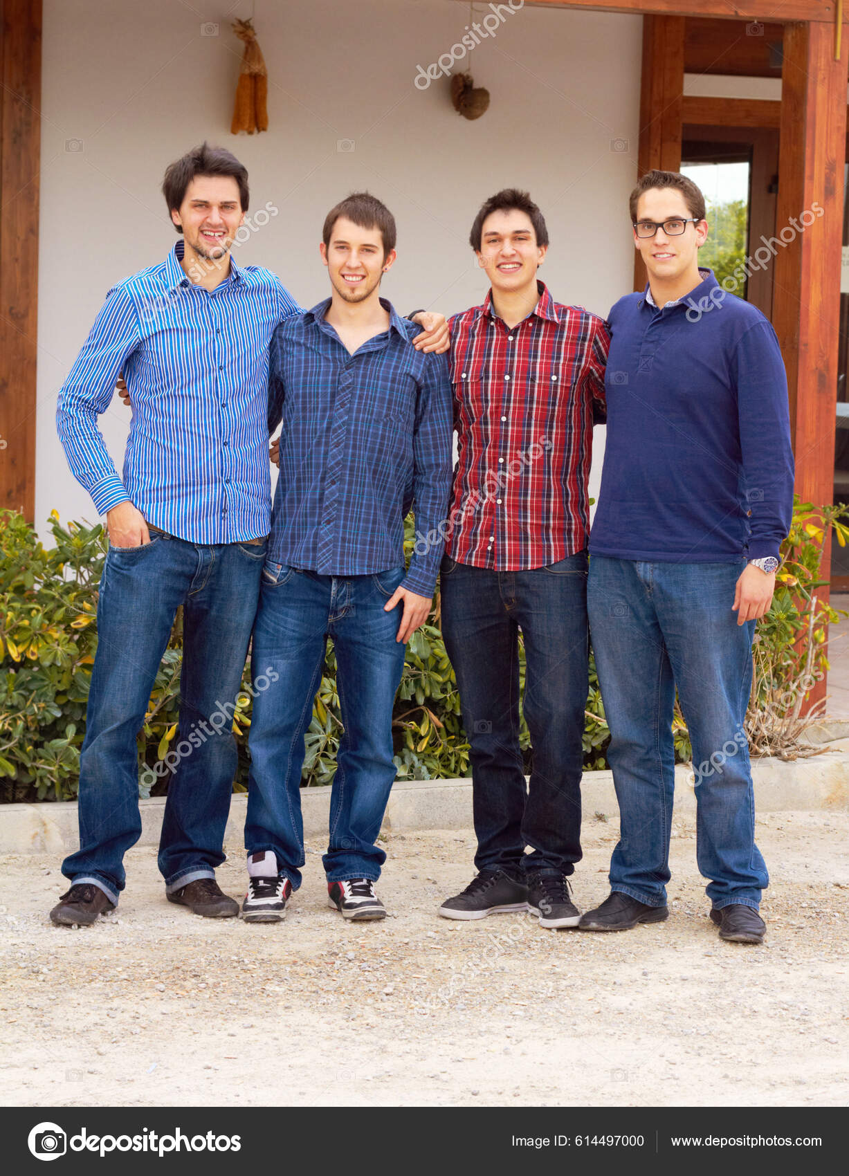 Very Best Friends Portrait Group Young Men Standing Outdoors — Stock ...