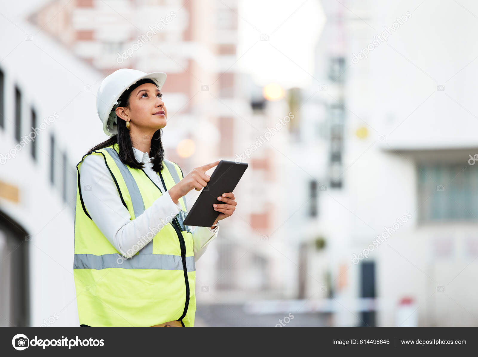 Image Woman Construction Site Manager