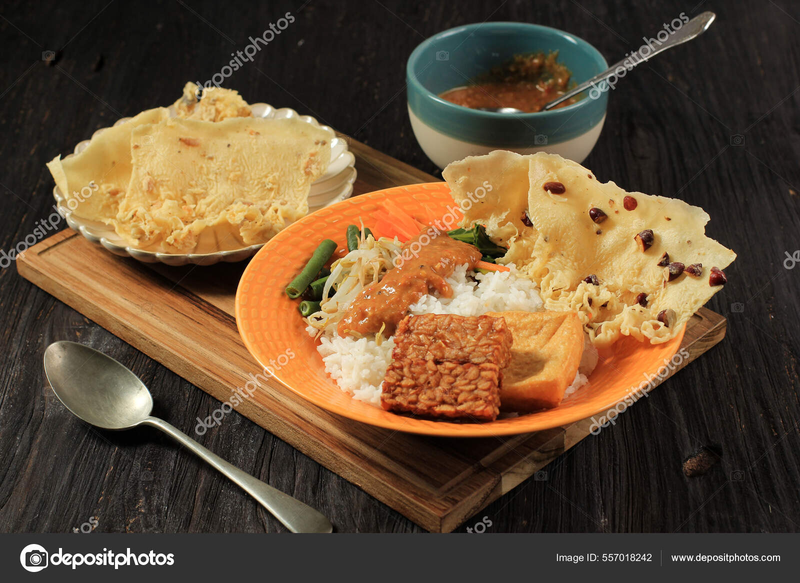 Nasi Pecel Traditional Javanese Rice Dish Steamed Rice Vegetable Salad ...