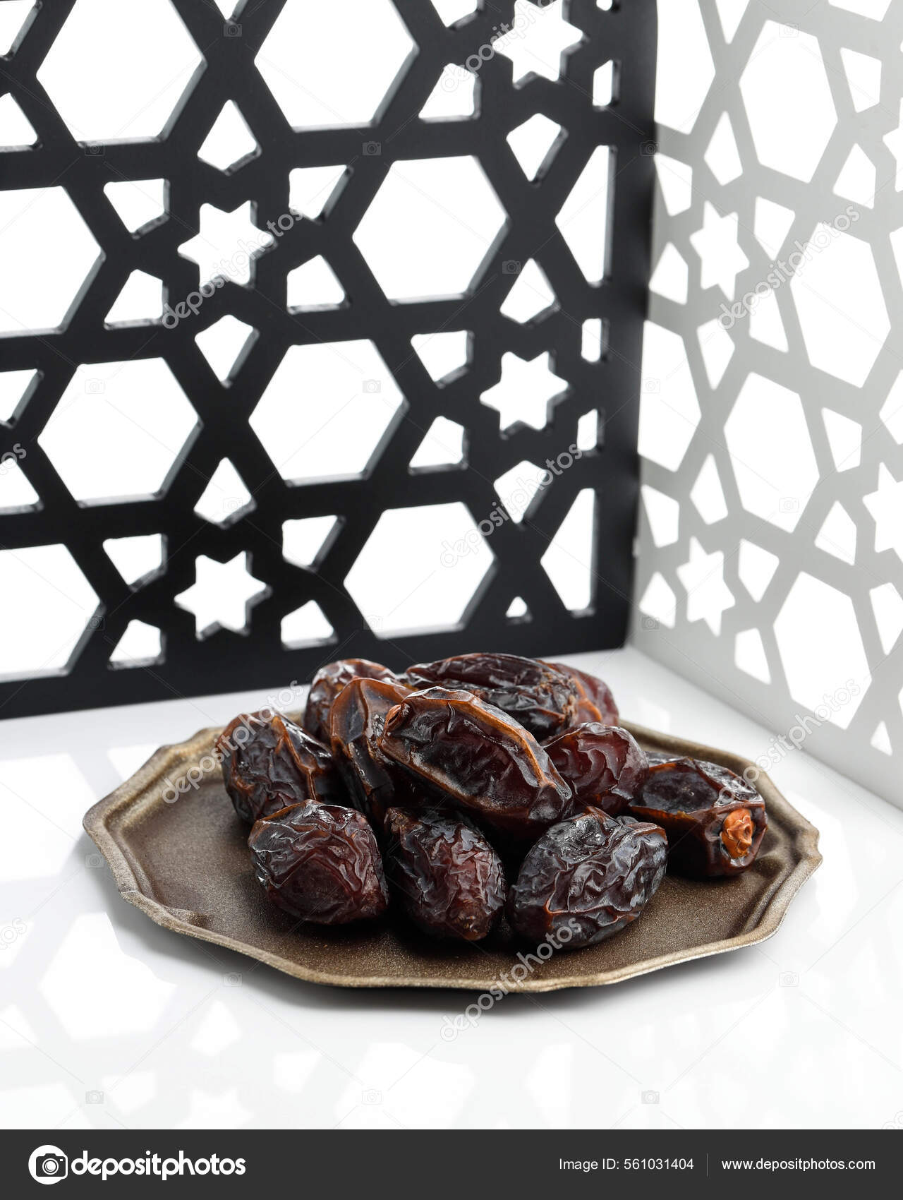 Dried Date Palm Tree Fruits Isolated White Stock Photo by ©Ikarahma ...