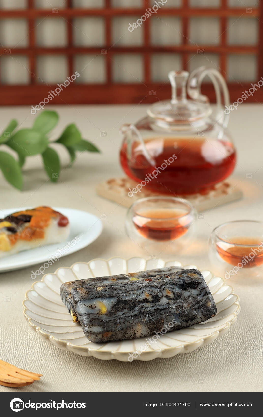 Black Sticky Rice Cake Various Nuts Fruits Keguremtteok Korean ...