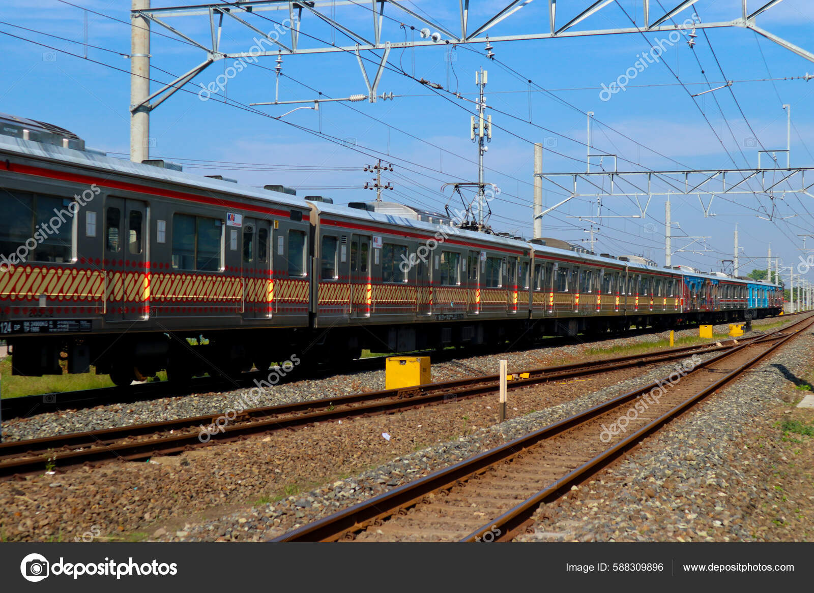 Commuter Line Train Krl Train Arrive Klaten Solo Railway Station Stock ...