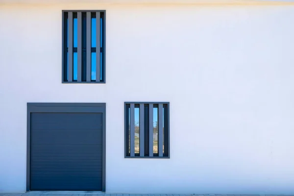 Beautiful modern windows Stock Photos, Royalty Free Beautiful modern ...