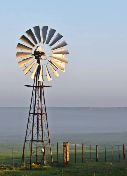 Australian windmill Stock Photos, Royalty Free Australian windmill ...
