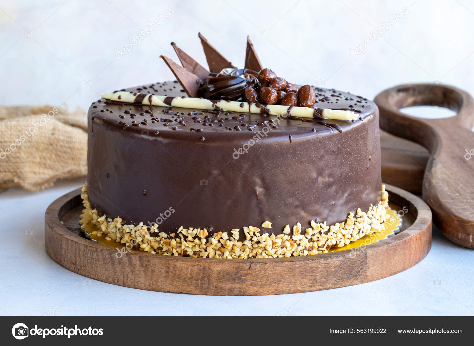 Chocolate Birthday Cake White Background Cake Croquant Cream Filling ...