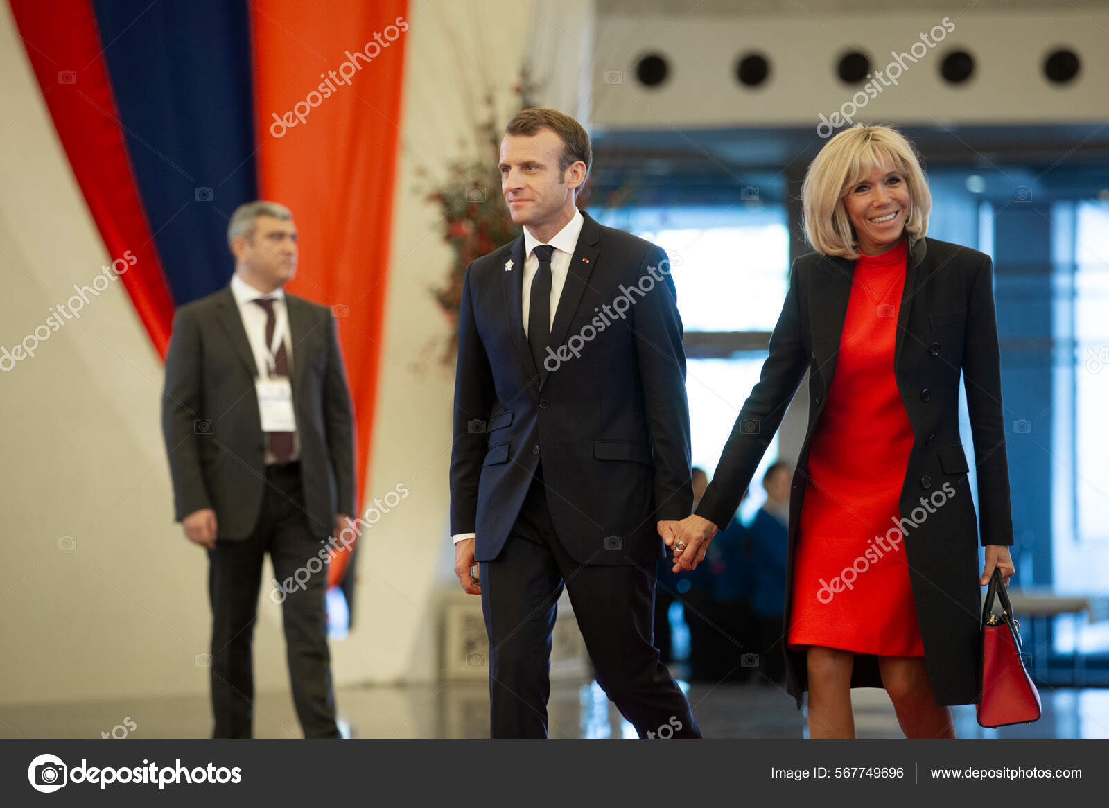 Emmanuel Macron His Wife Summit French Speaking Countries Yerevan ...