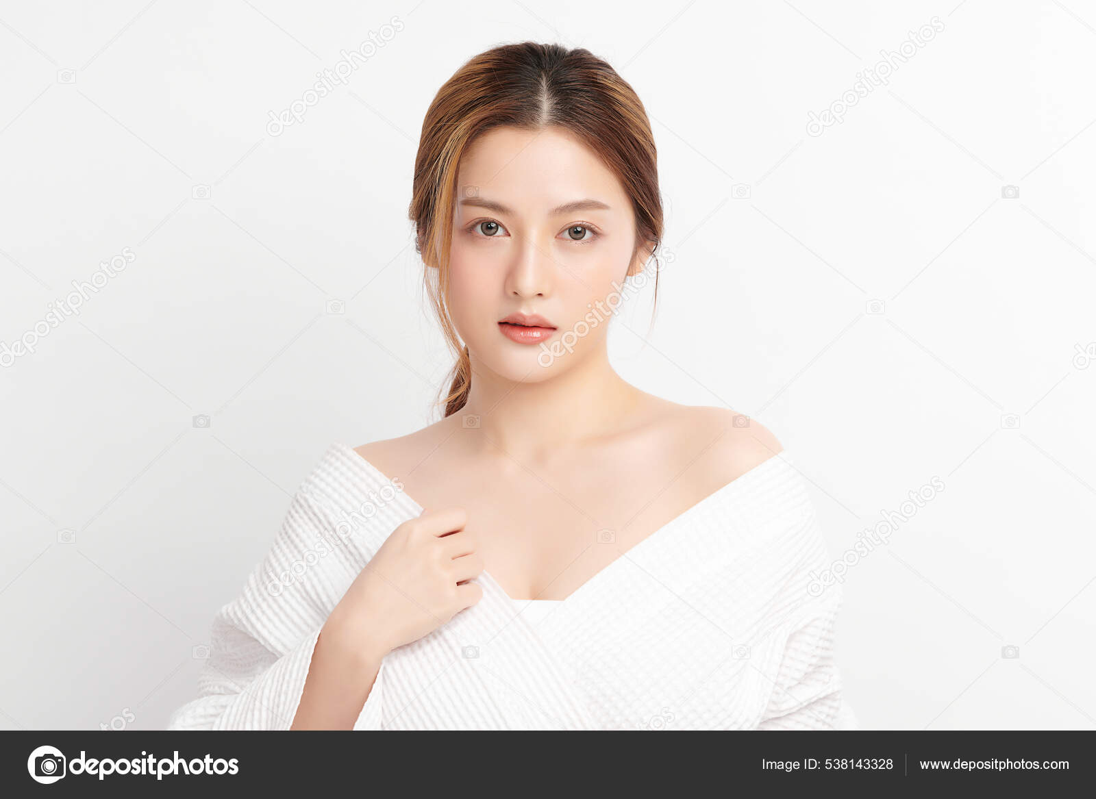 Beautiful Young Asian Woman Clean Fresh Skin White Background Face
