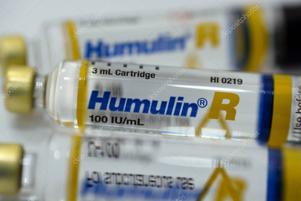 Cairo, Egipto, 2 de enero de 2022, Humulin R insulina humana rDNA 100 ...