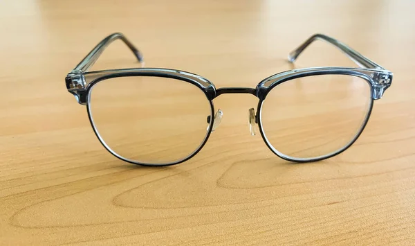 We change lenses Stock Photos, Royalty Free We change lenses Images ...