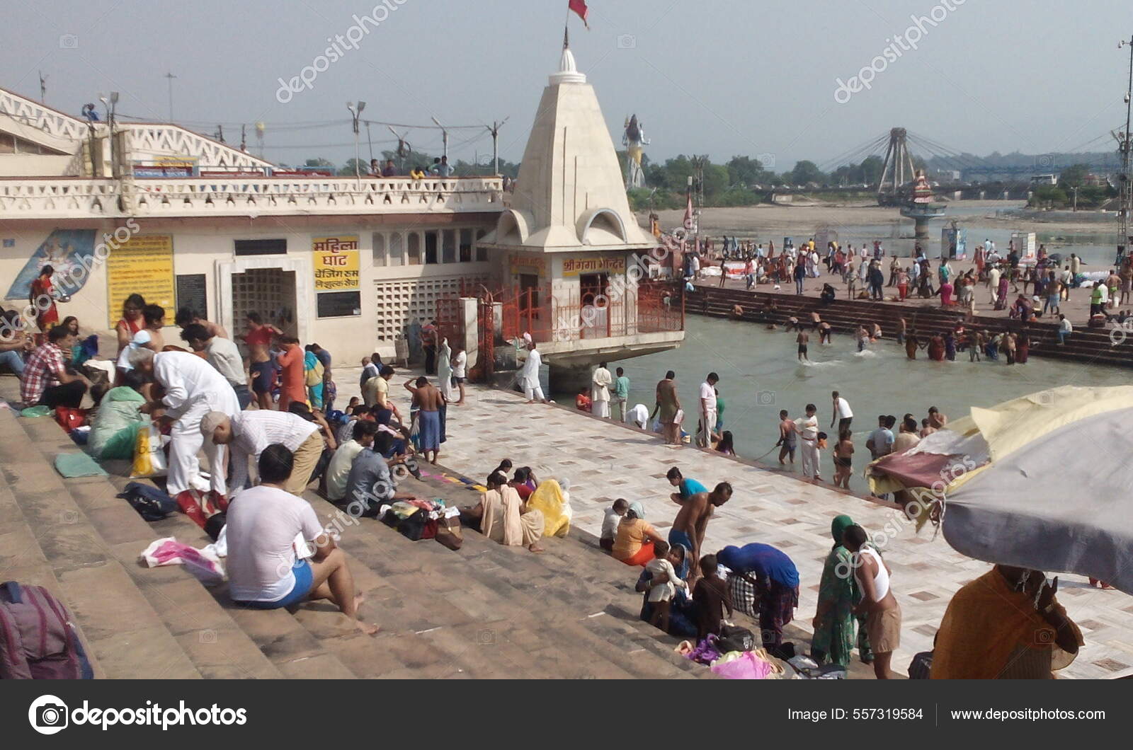 Har Pauri Ghat Famous Ghat Banks Ganges River Haridwar Uttrakhand ...