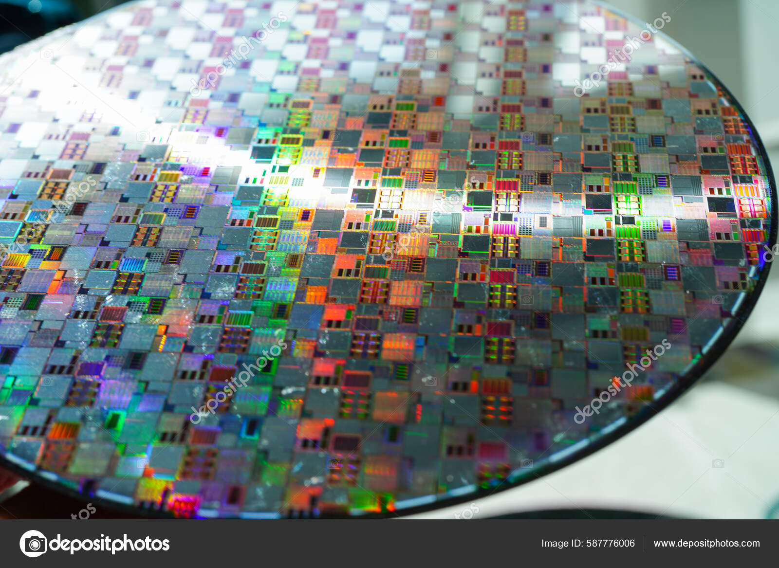 Silicon Wafer Manufacturing Semiconductor Integrated Circuit Stock ...