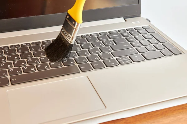 Laptop cleaning Stock Photos, Royalty Free Laptop cleaning Images ...