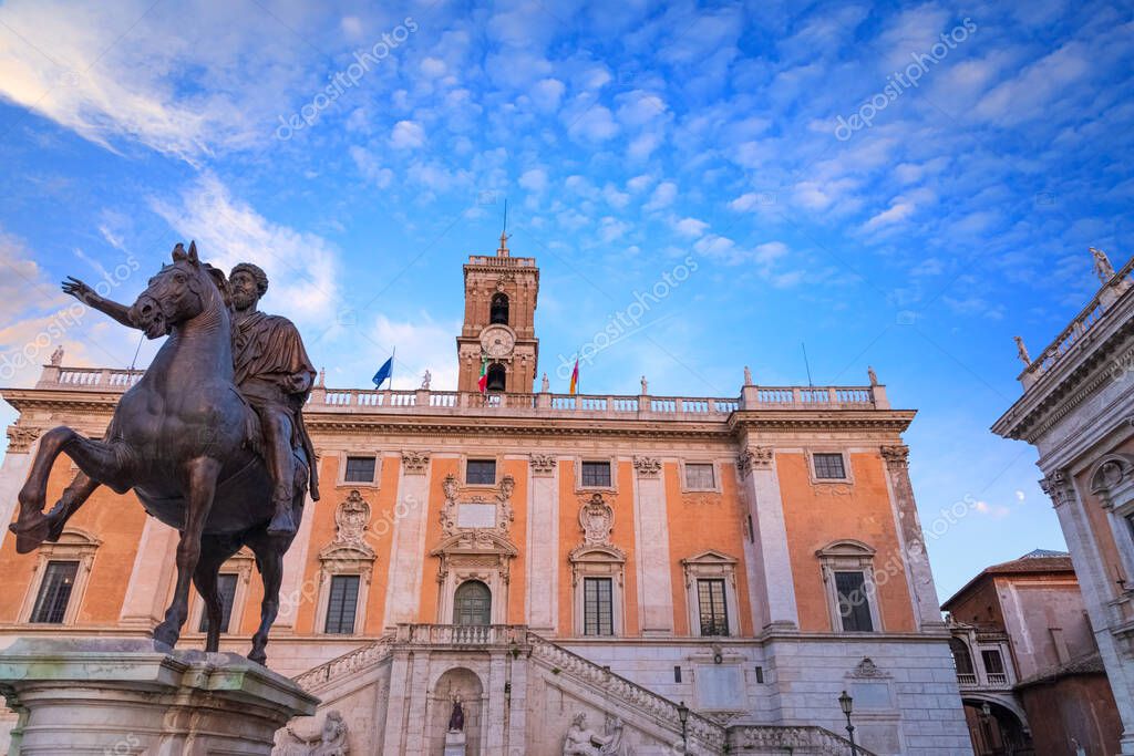 Plaza del Capitolio (Piazza del Campidoglio) en Roma, Italia: Estatua ...