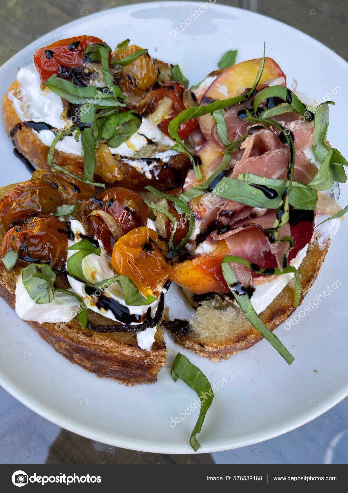 Vertical Close Shot Bruschettas Mozzarella Cheese Prosciutto Meat ...