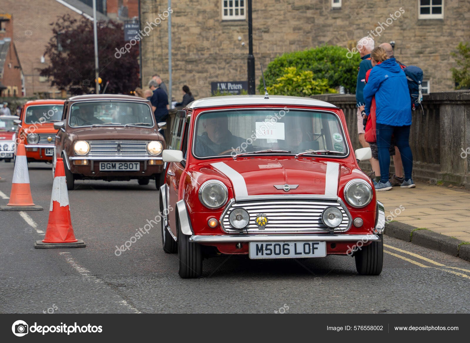 Red Classic Mini Cooper Morpeth Fair Day Northumberland – Stock ...