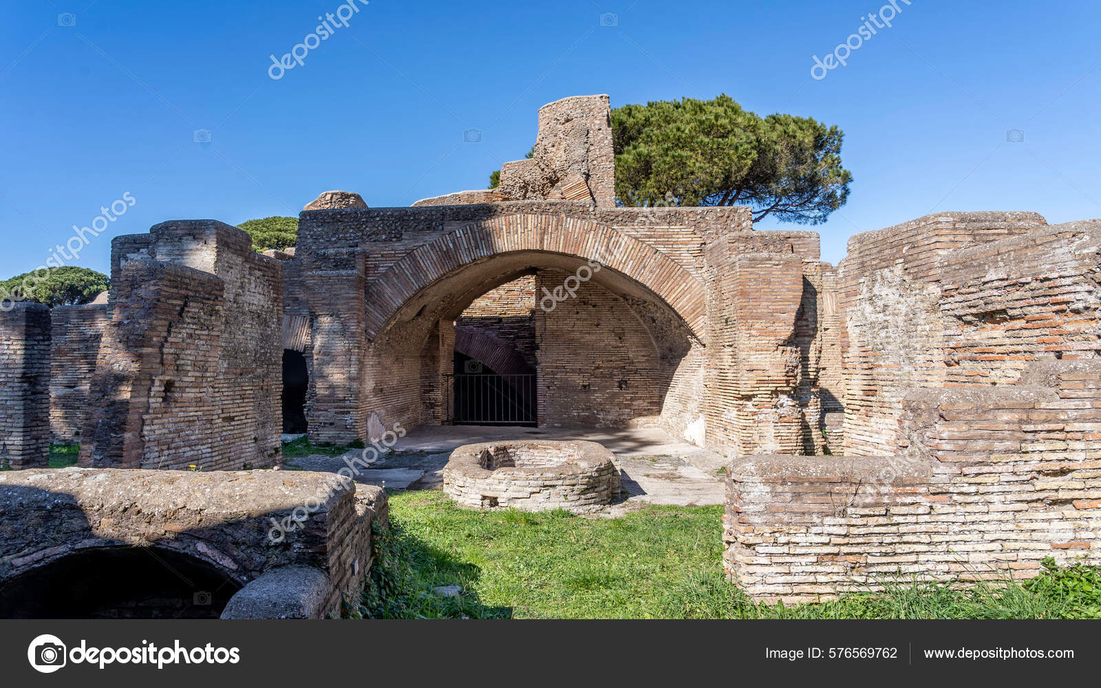 Ostia Antica Large Archaeological Site Close Modern Town Ostia Location ...