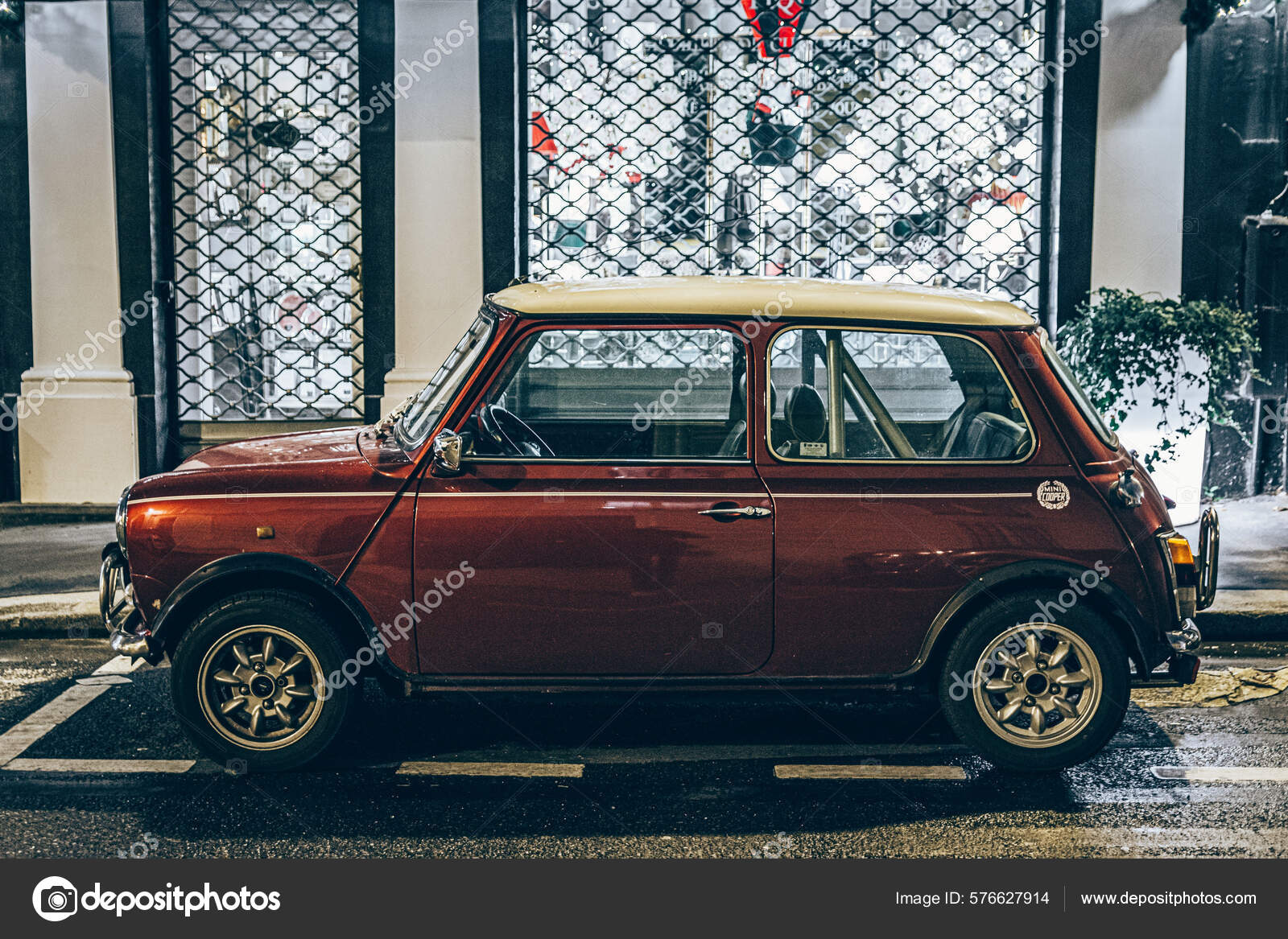 Classic Mini Cooper Side View