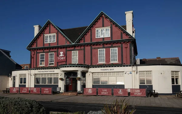 Wetherspoons epsom fotos de stock, imágenes de Wetherspoons epsom sin ...