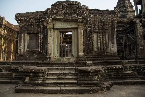 Dirty temple Stock Photos, Royalty Free Dirty temple Images | Depositphotos