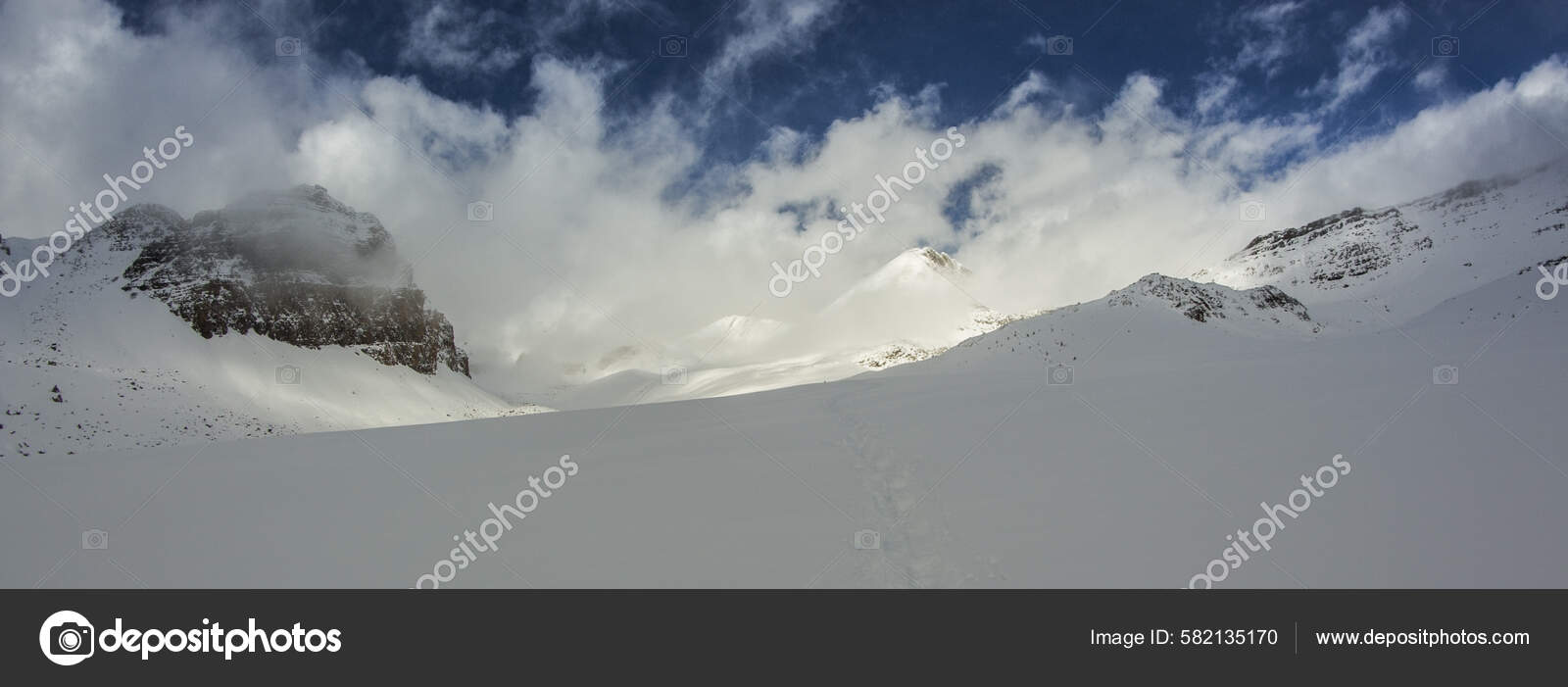 Low Angle Shot Floating Clouds Snowy Mountains Banff National Park ...