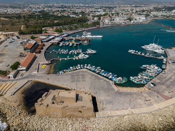 Petit port méditerranéen images libres de droit, photos de Petit port ...