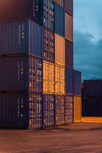 Containers loading Stock Photos, Royalty Free Containers loading Images ...