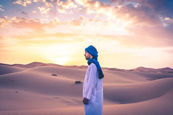 Desert jesus Stock Photos, Royalty Free Desert jesus Images | Depositphotos