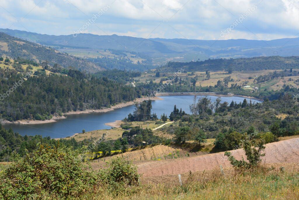 Represa de la Regadera- Paramo bajo de Sumapaz (Colombia)) 2022